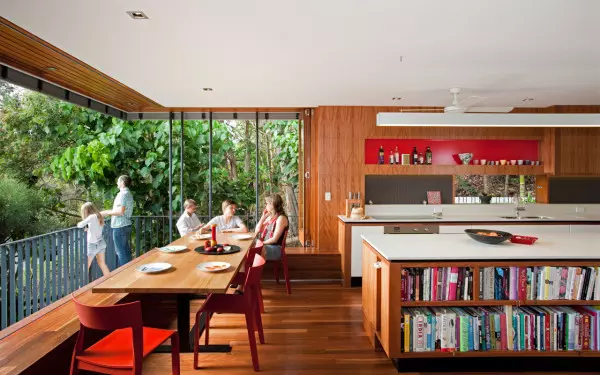 Sunshine-Beach-House-Wilson-Architects-9