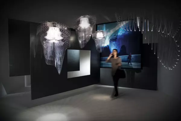 Slamp_Aria_Transparent_Zaha_Hadid_5