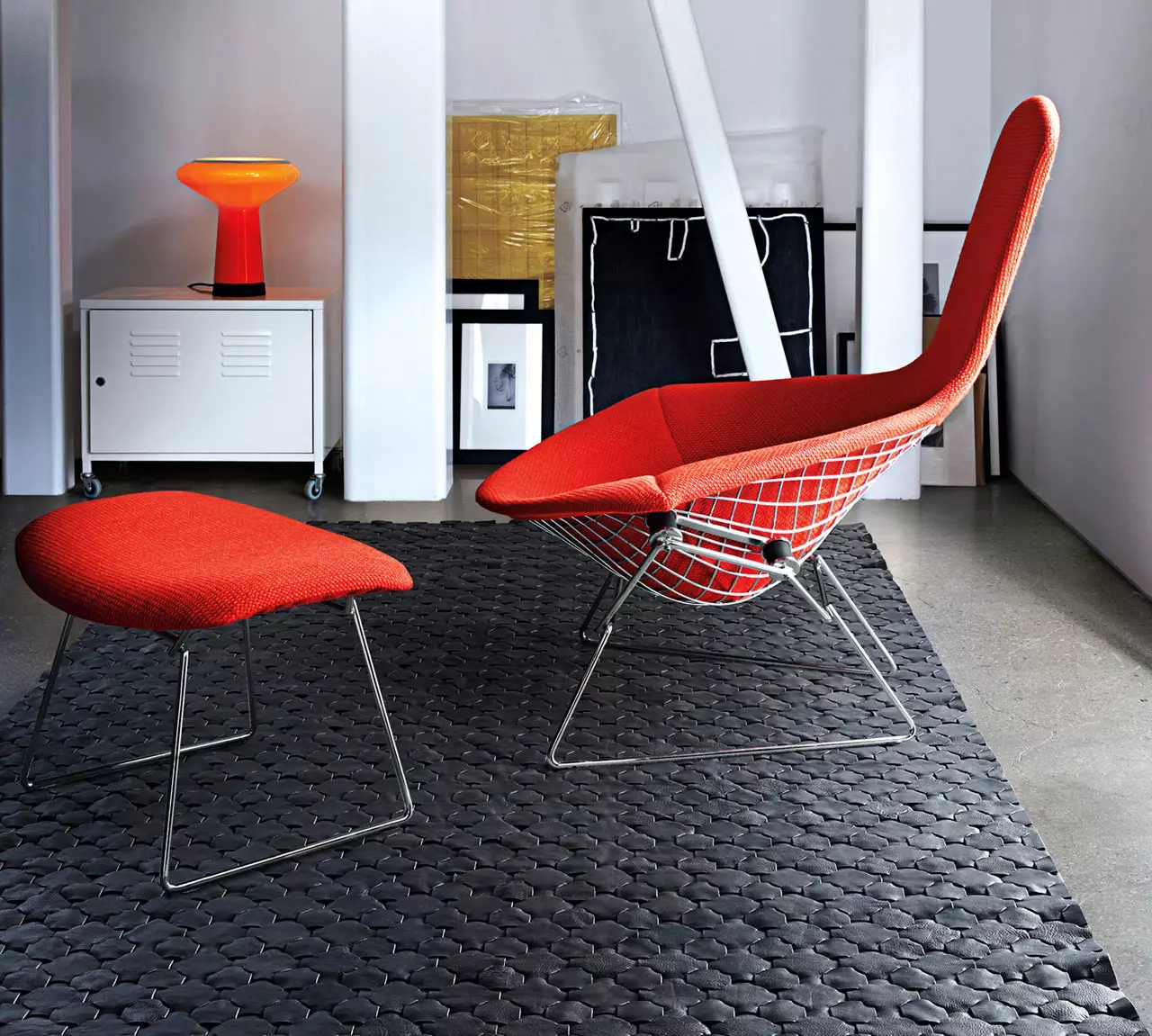 Interlocking Leather Rugs nina Elvis & Kresse para sa FLOR