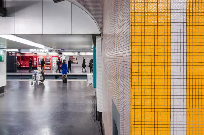 Metro, Boulot, (Chocolat) Dodo: Paris Train Station Tile Inspires Chocolate Bars 12705_4