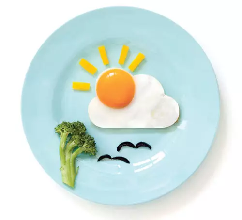 Sonnige Landschaften zum Frühstück: SunnySide Egg Shaper von Avihai Shurin