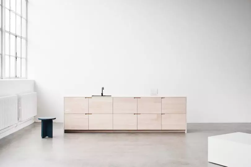 UP Minimalistische keuken van Lendager Group