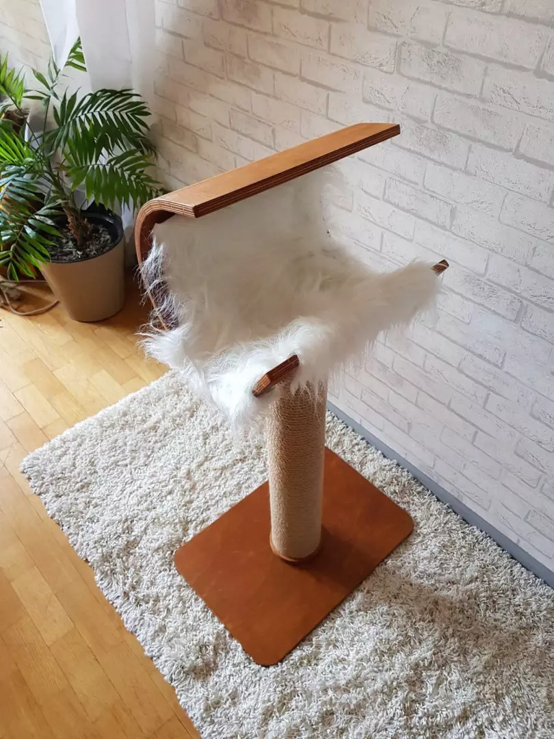 Furnitur lan Feeder Kucing Modern Saka Toko Kucing Wit Nyata