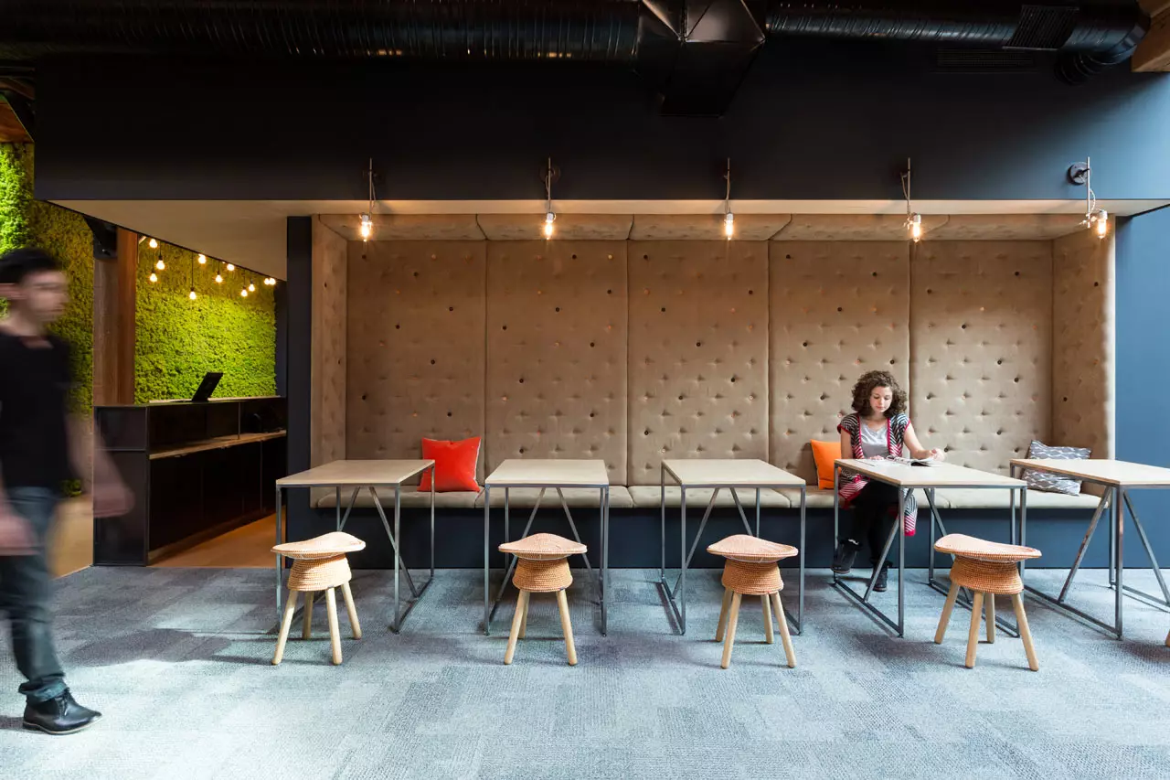 Vancouver Office of Slack Technologies av Leckie Studio