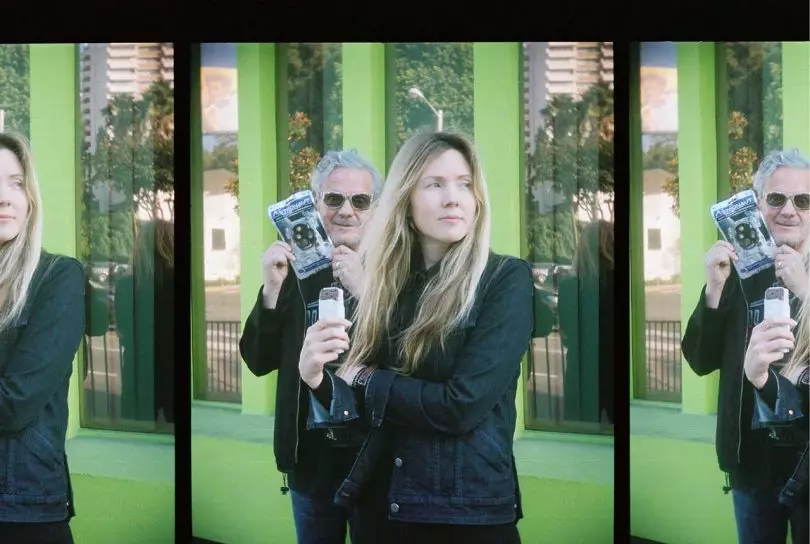 Mark Mothersbaugh + Beatie Wolfe 為民主收集明信片以拯救 USPS 5753_10