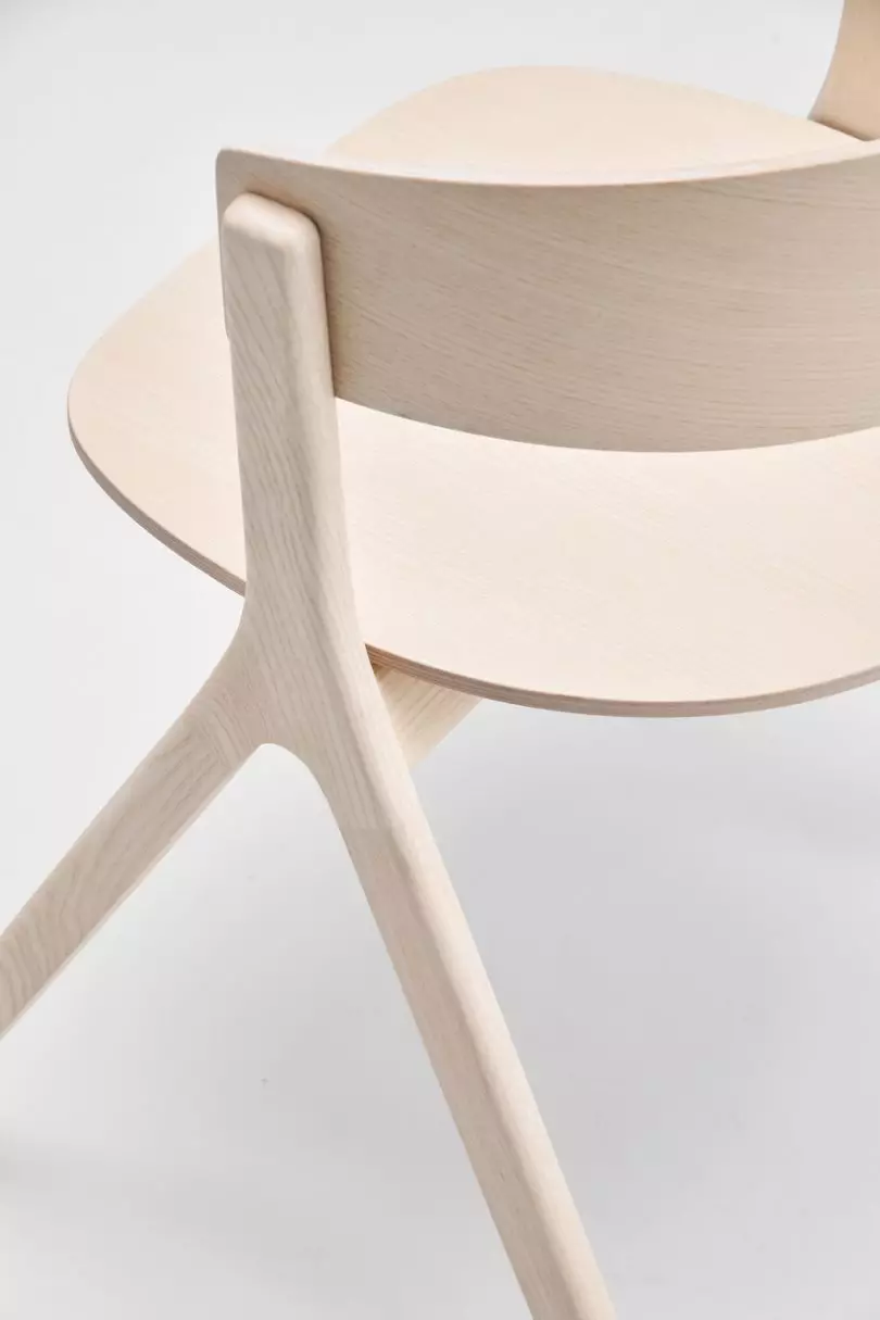 Iyo Minimal Circus Wood Chair neEDITS Dhizaini 5998_17