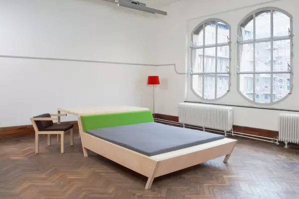 Small Space Solution: Bed'nTable af Erik Griffioen