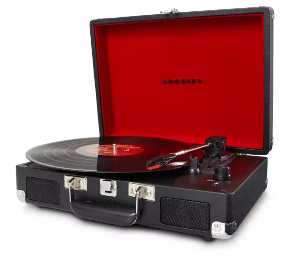 귀를 빌려주세요: Crosley 턴테이블