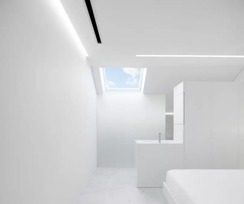 Penthouse dị na Costa Blanca nke Fran Silvestre Arquitectos 7480_7