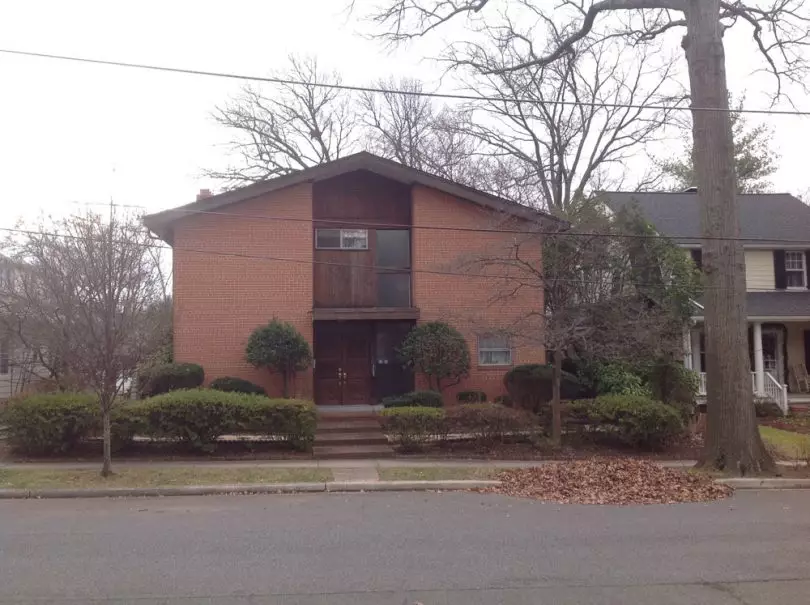 Isang Inayos na 1962 Modernist House sa Washington D.C. 9172_22